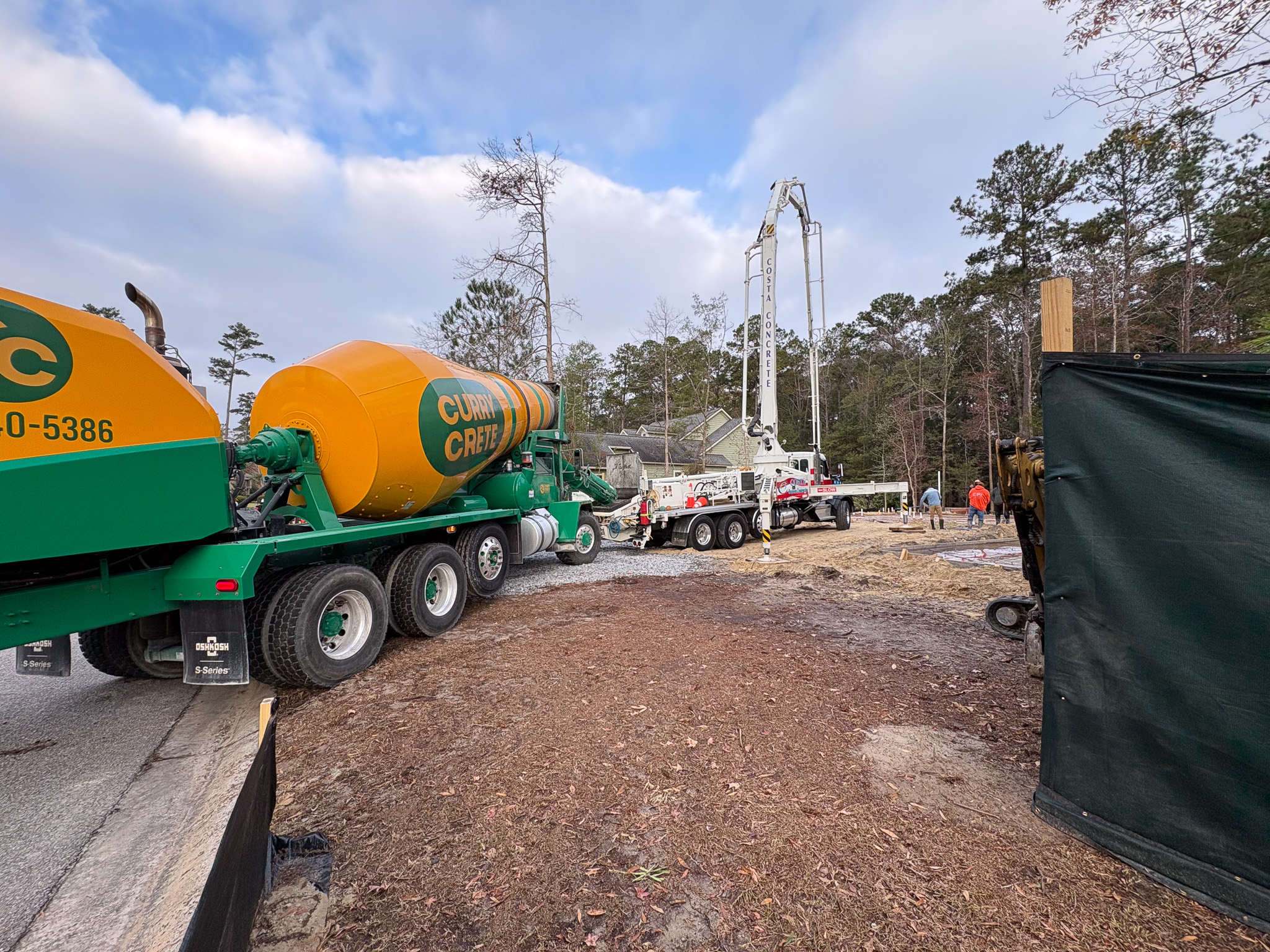 Commercial Concrete Logistics & Night Pours | CurryCrete